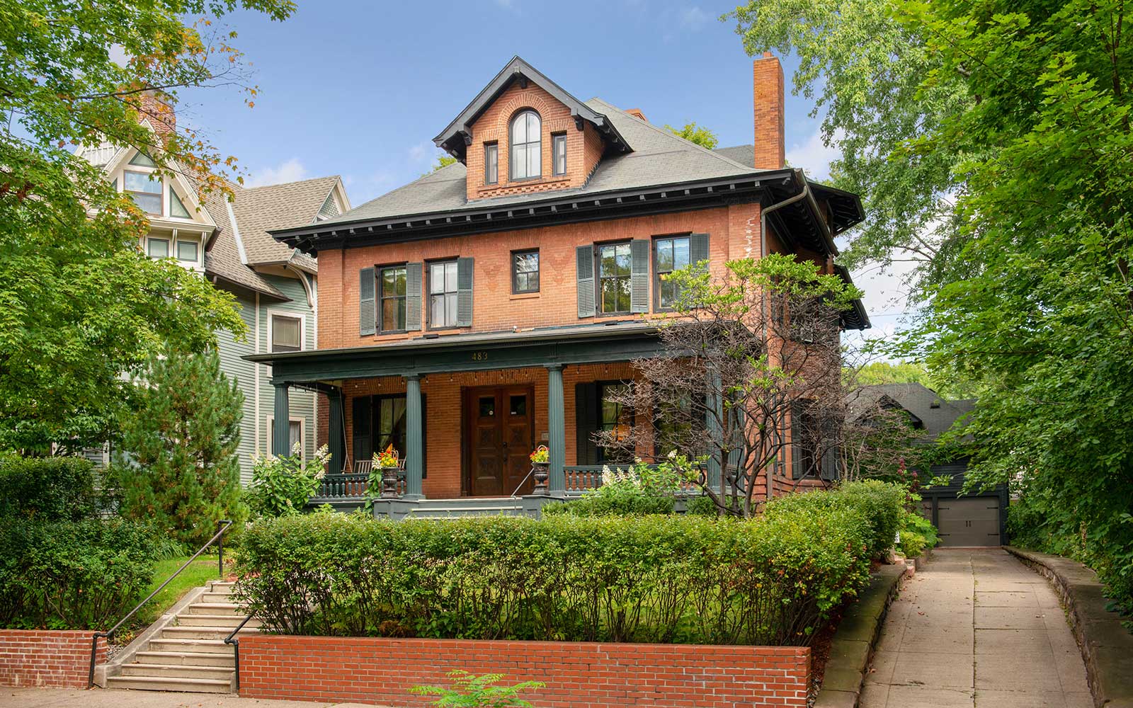 39 Best Midwest Restaurants That are Award-Winning for 2026