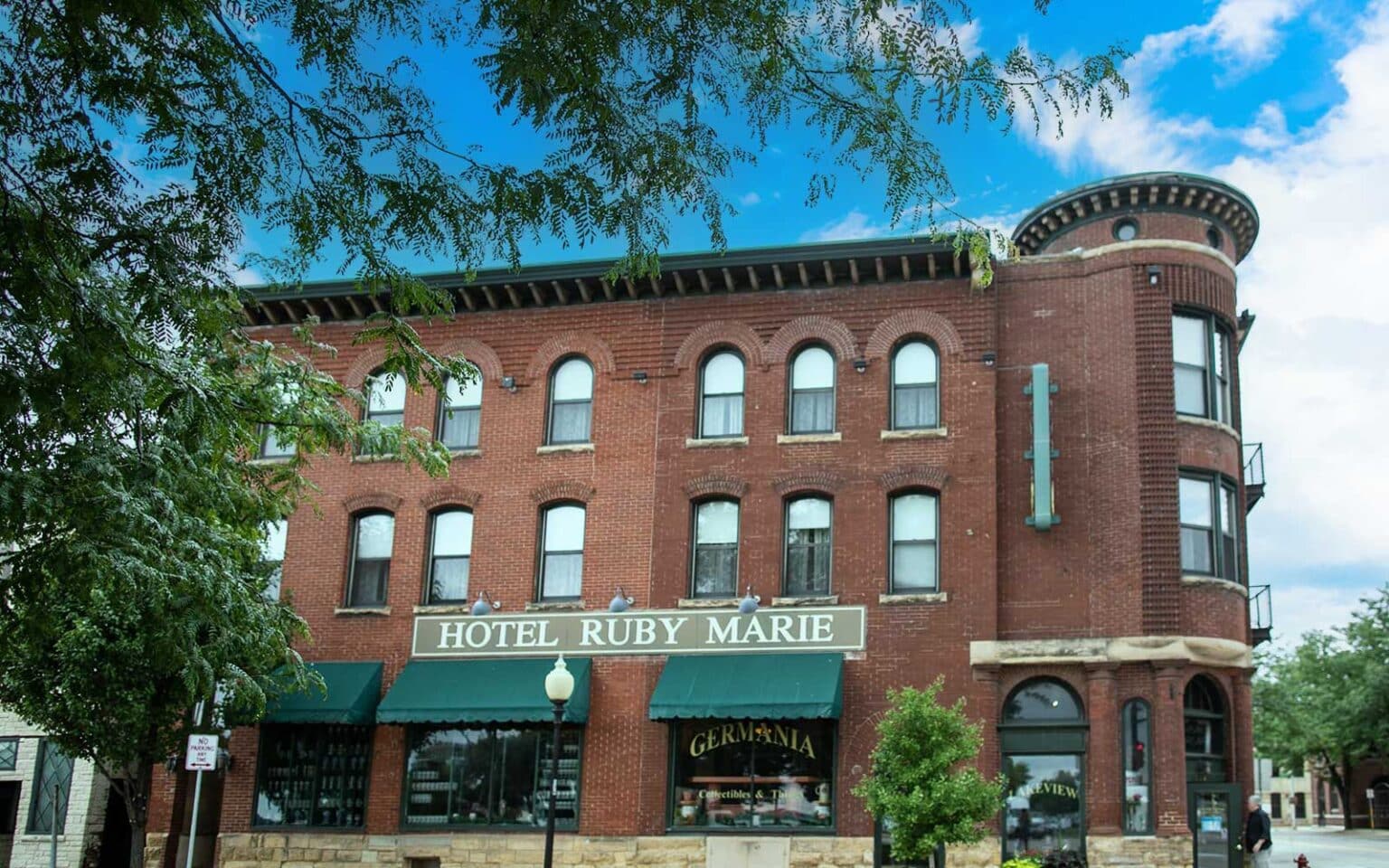 39 Best Midwest Restaurants That are Award-Winning for 2026