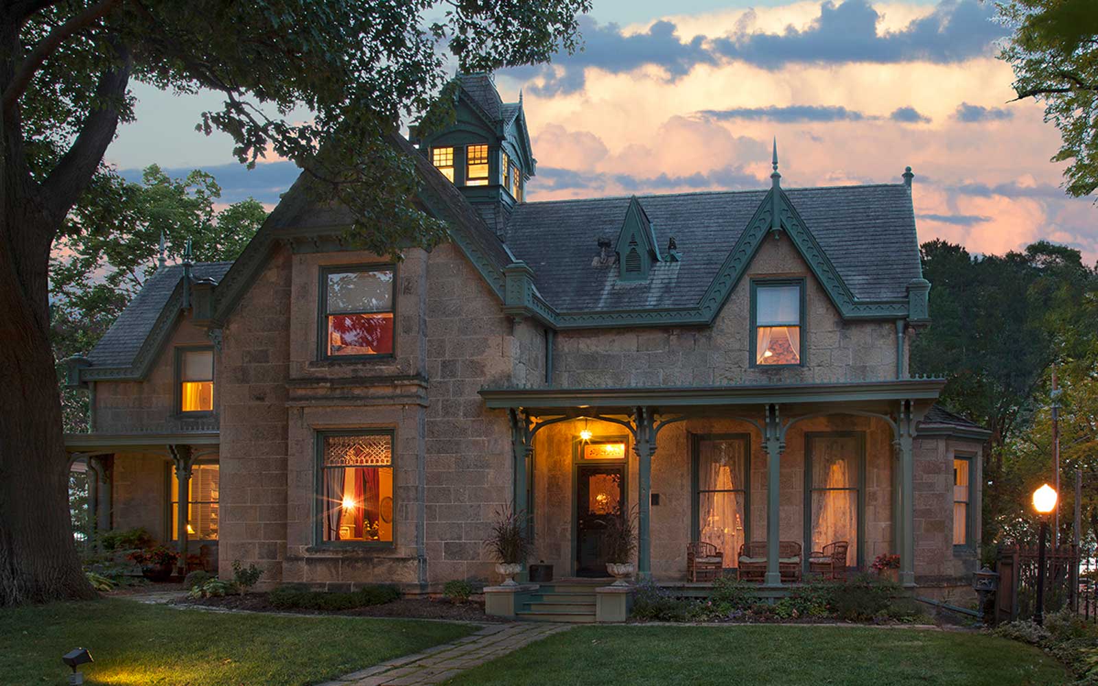 39 Best Midwest Restaurants That are Award-Winning for 2025